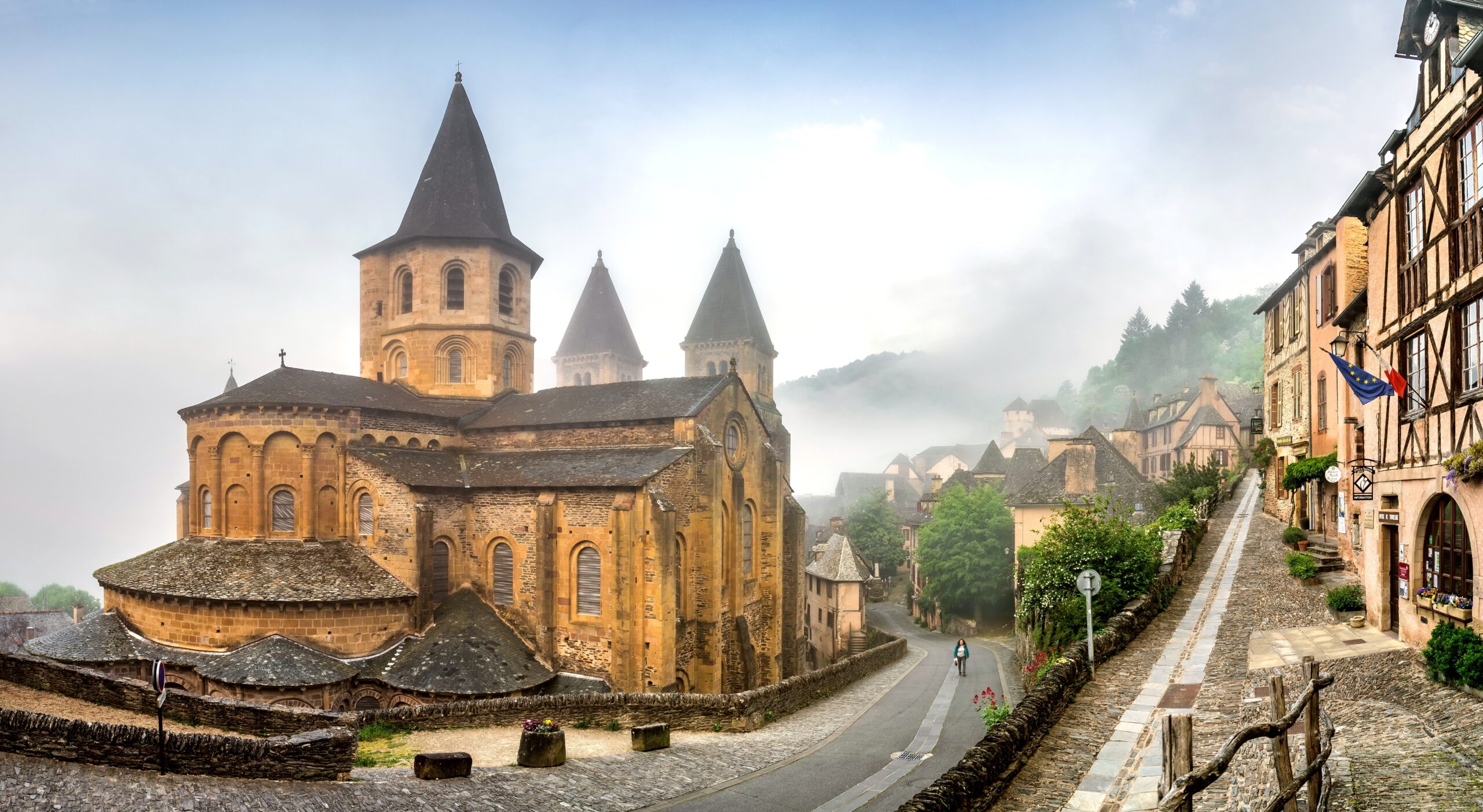 El pueblo más bonito de Francia está muy cerca de España - Turium