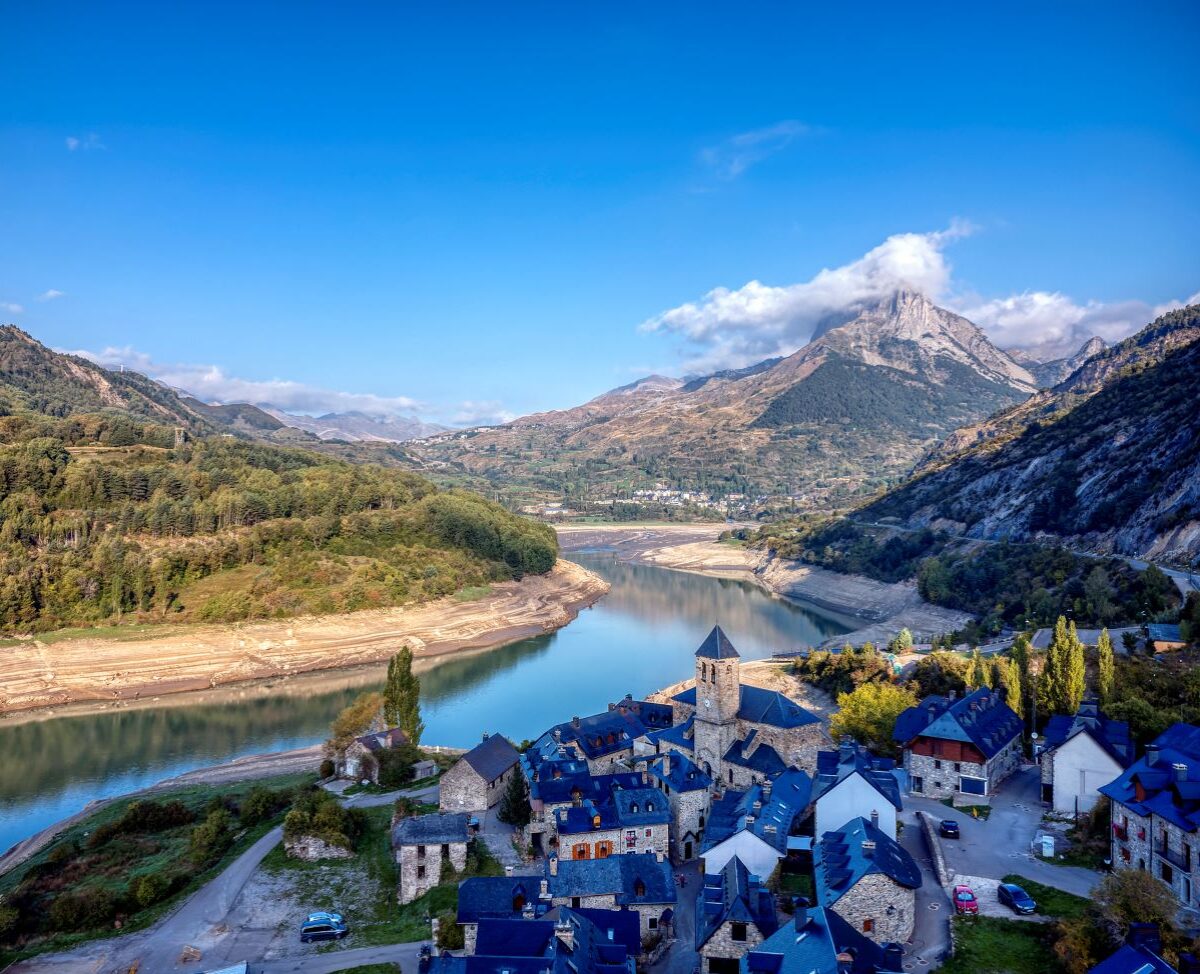 Que ver en lanuza huesca foto - Blackdragontours.com
