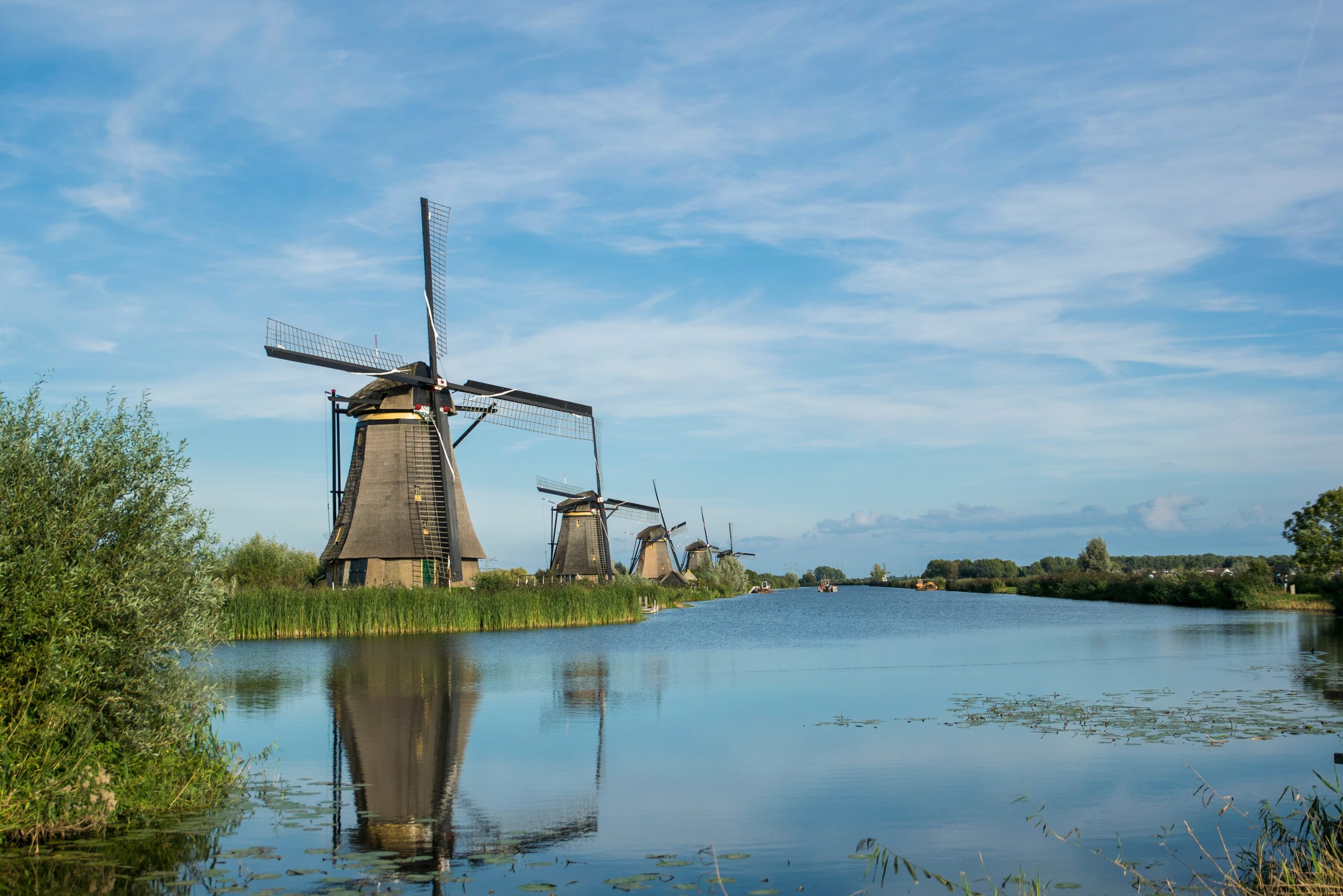 Los molinos de viento más bonitos de Holanda están en Kinderdijk
